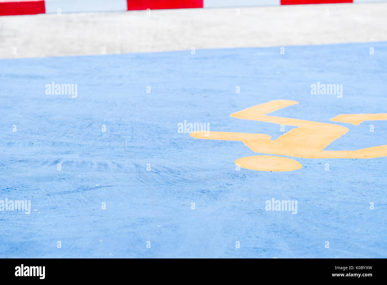 Jogging track sign hi-res stock photography and images - Alamy