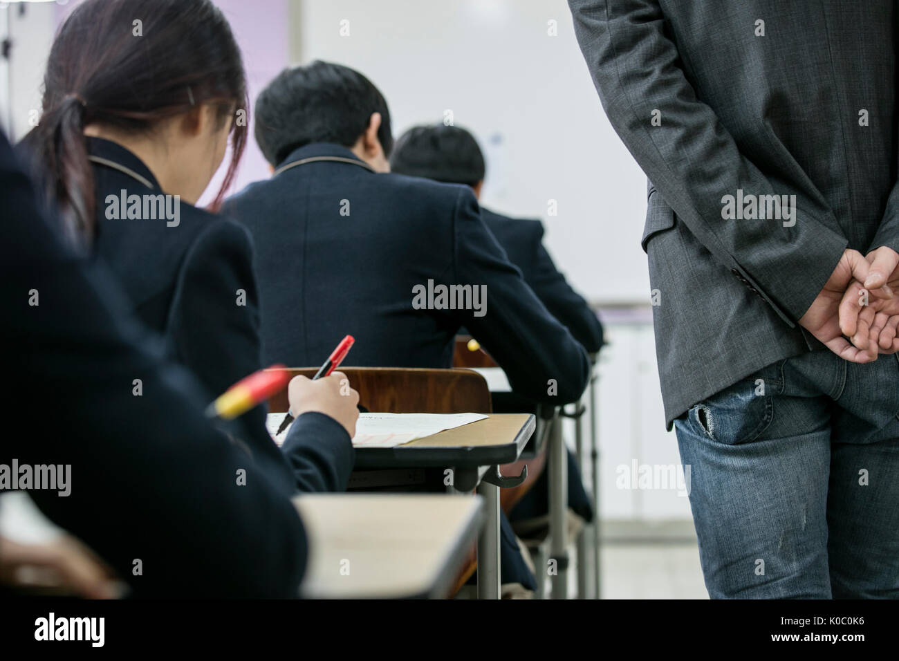 Exam taker hi-res stock photography and images - Alamy