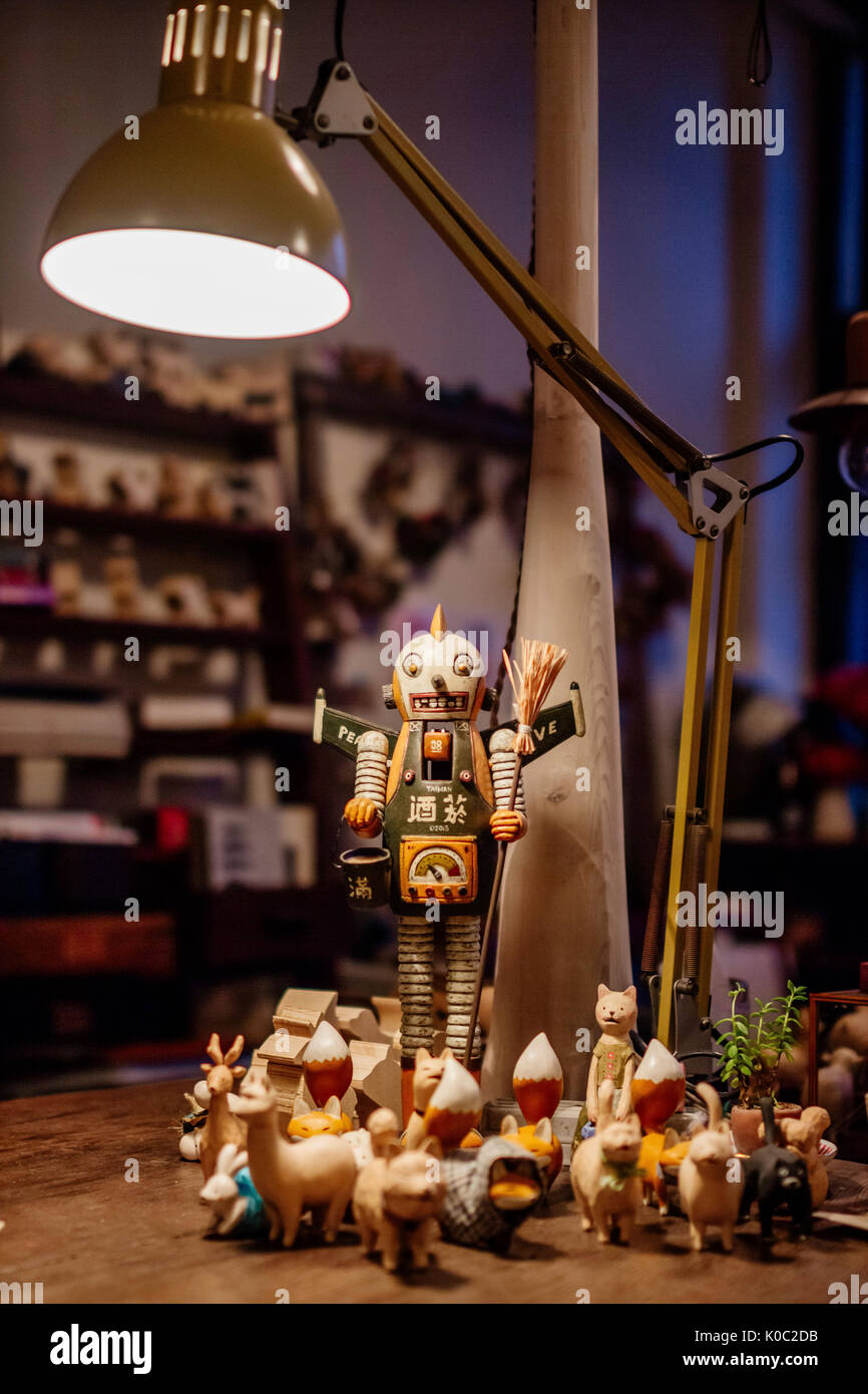 model and robot Stock Photo - Alamy