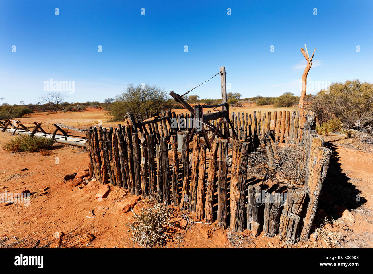 Well 19 on the old wool pathway, Australian outback, Murchison, Western ...