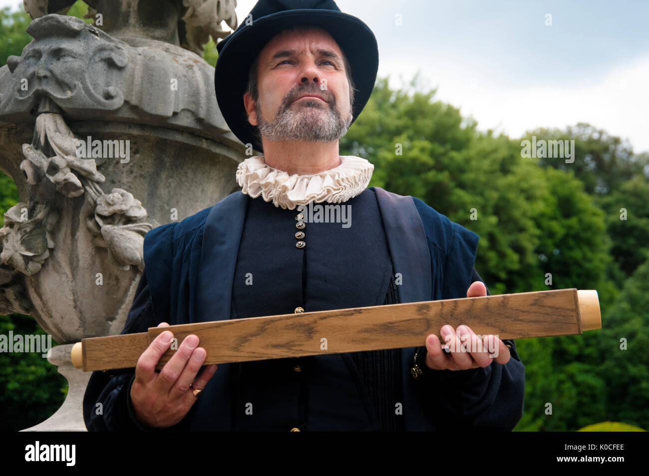 Snell's law High Resolution Stock Photography and Images - Alamy