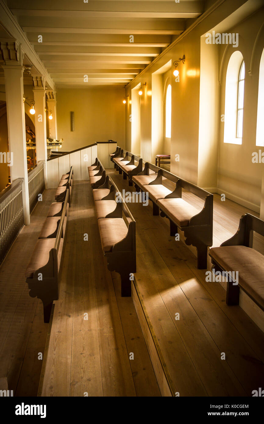 Pew pews hi-res stock photography and images - Alamy