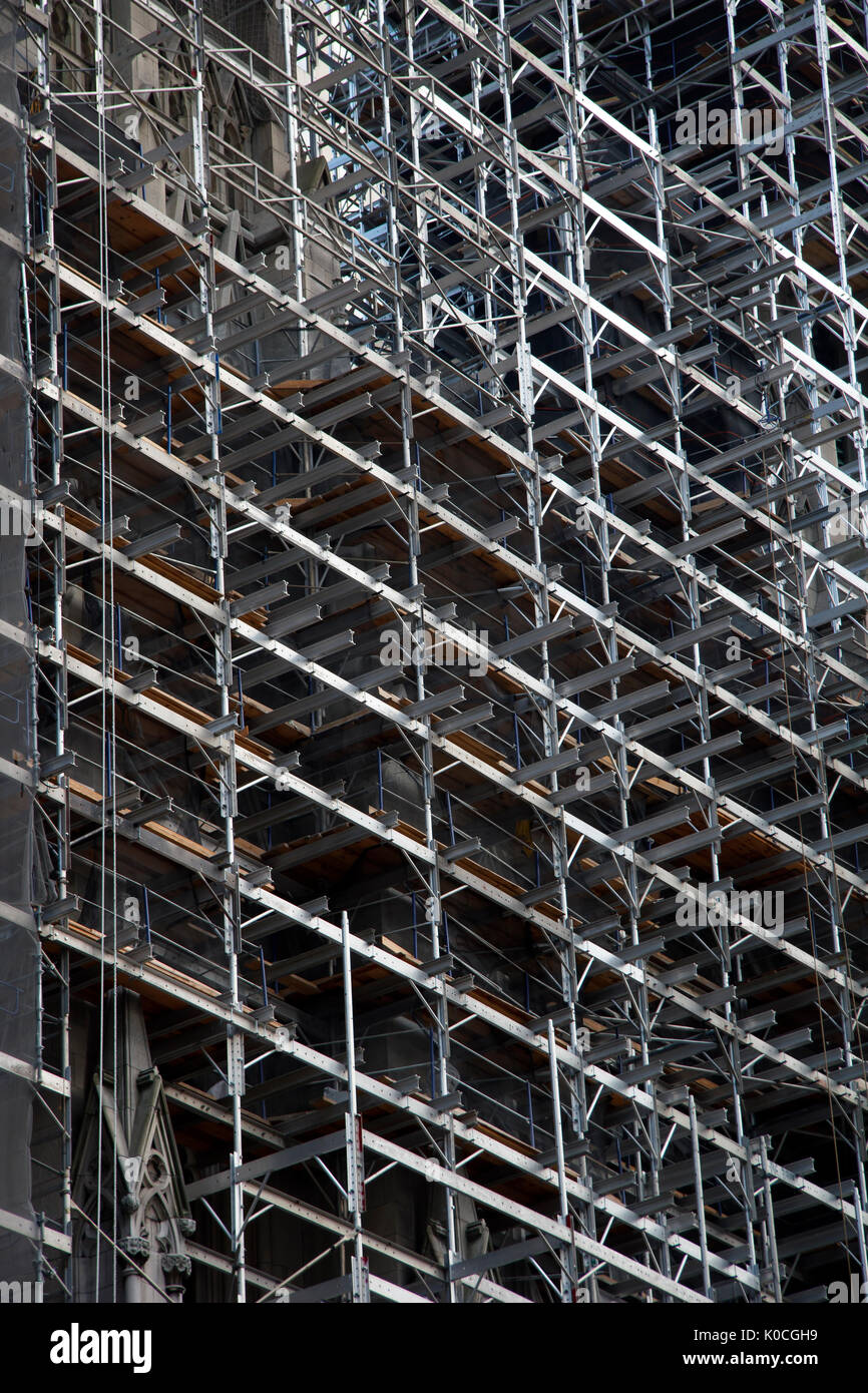 Scaffold background hi-res stock photography and images - Alamy
