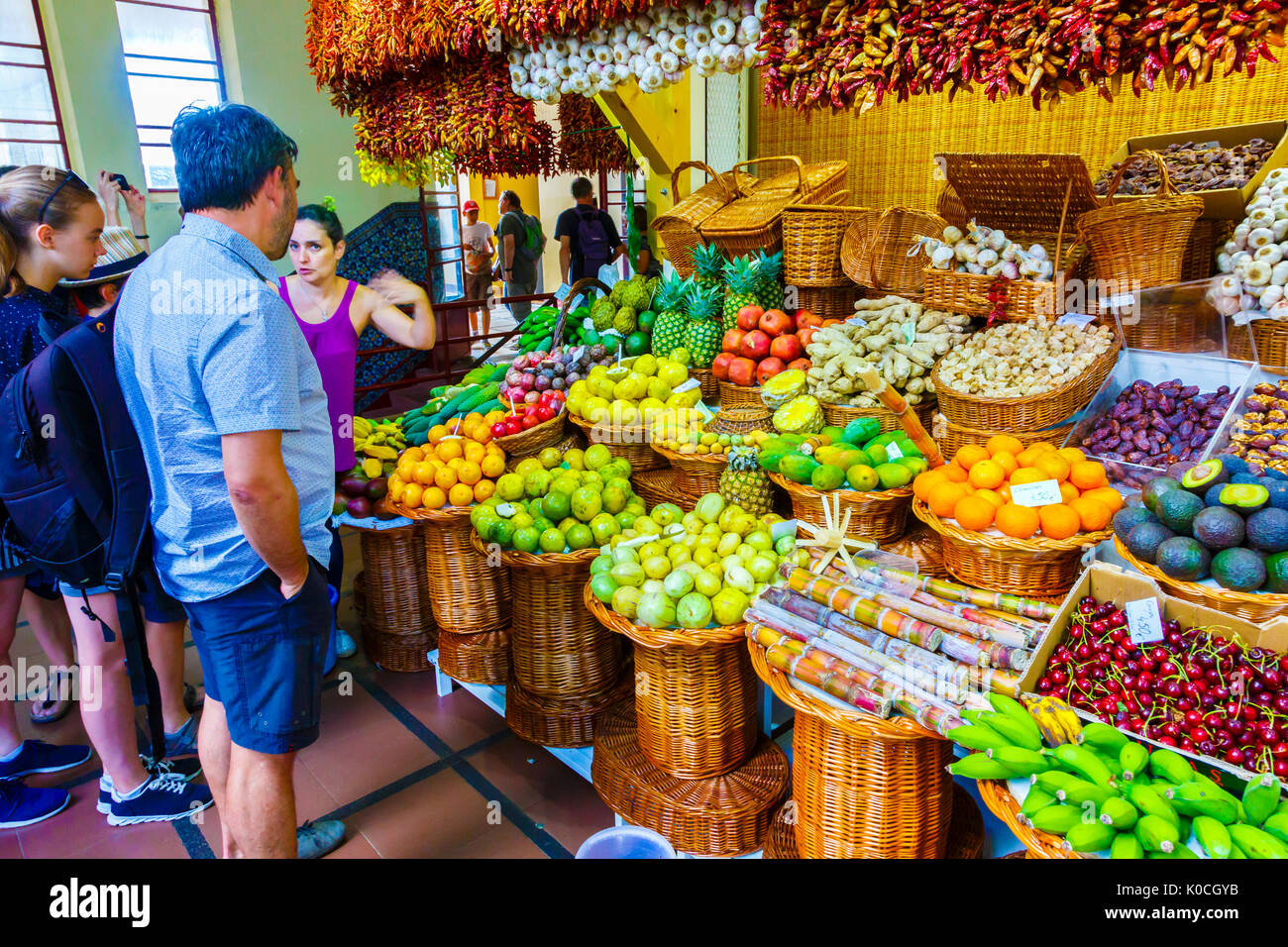 Fruits and vegetables stall Stock Photo - Alamy