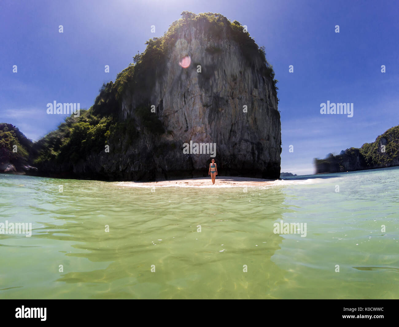 Secluded beaches hi-res stock photography and images - Alamy