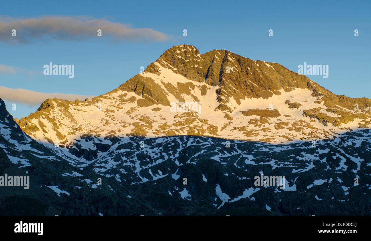 Torre di Lavina in the sunrise (Val Soana, Gran Paradiso National Park ...