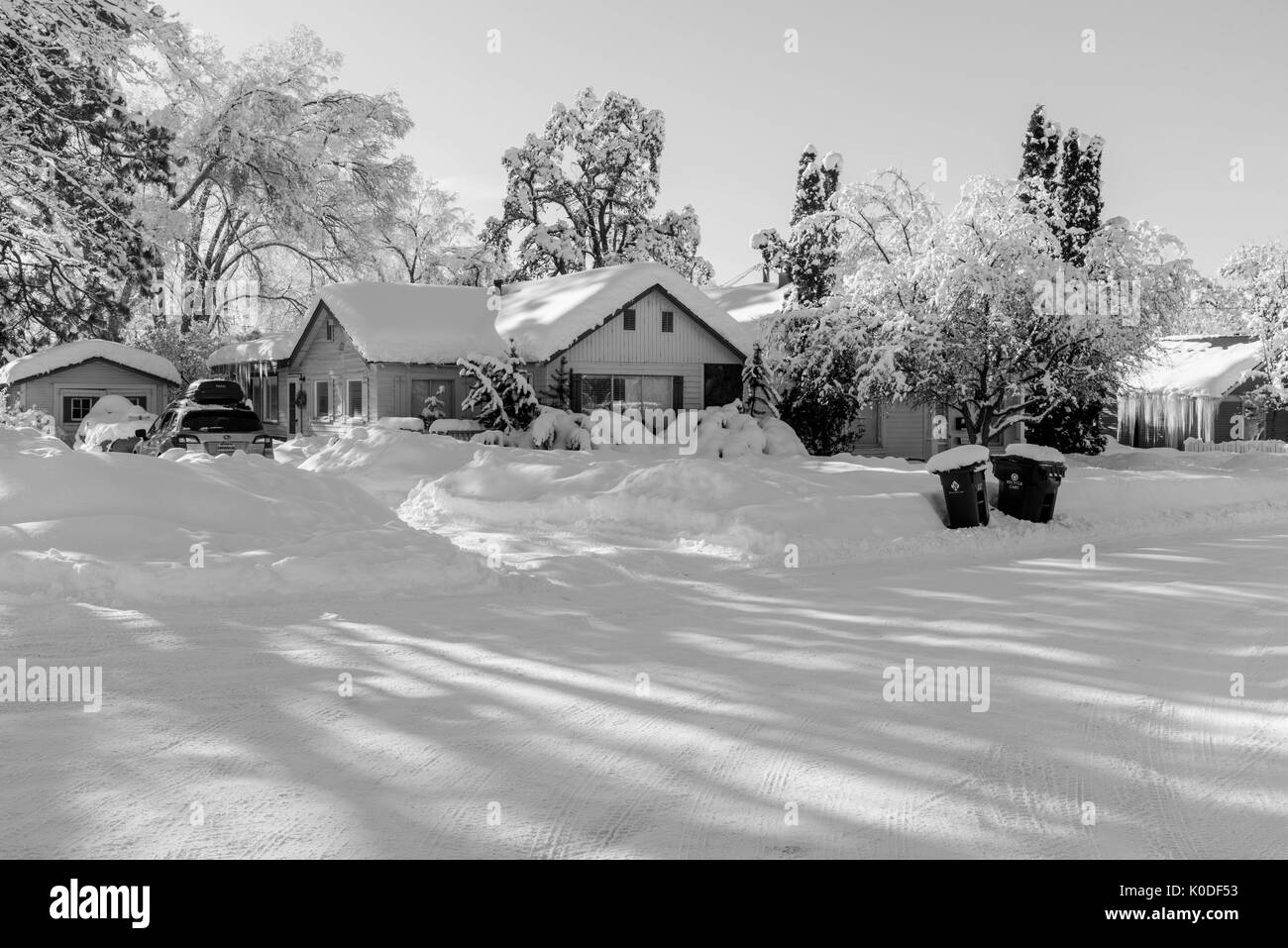 Bend oregon town hi-res stock photography and images - Alamy