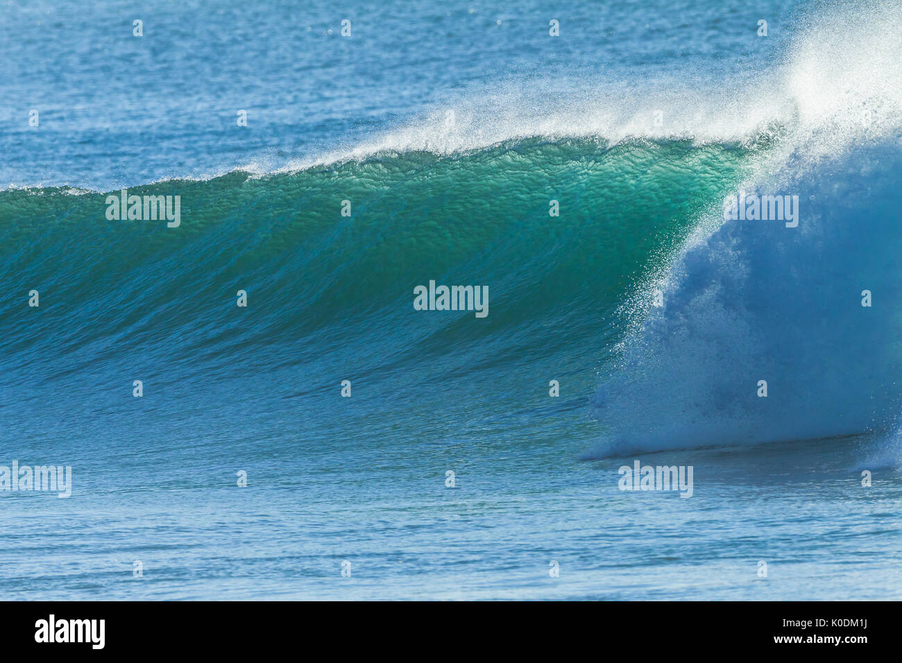 Wave wall hi-res stock photography and images - Alamy