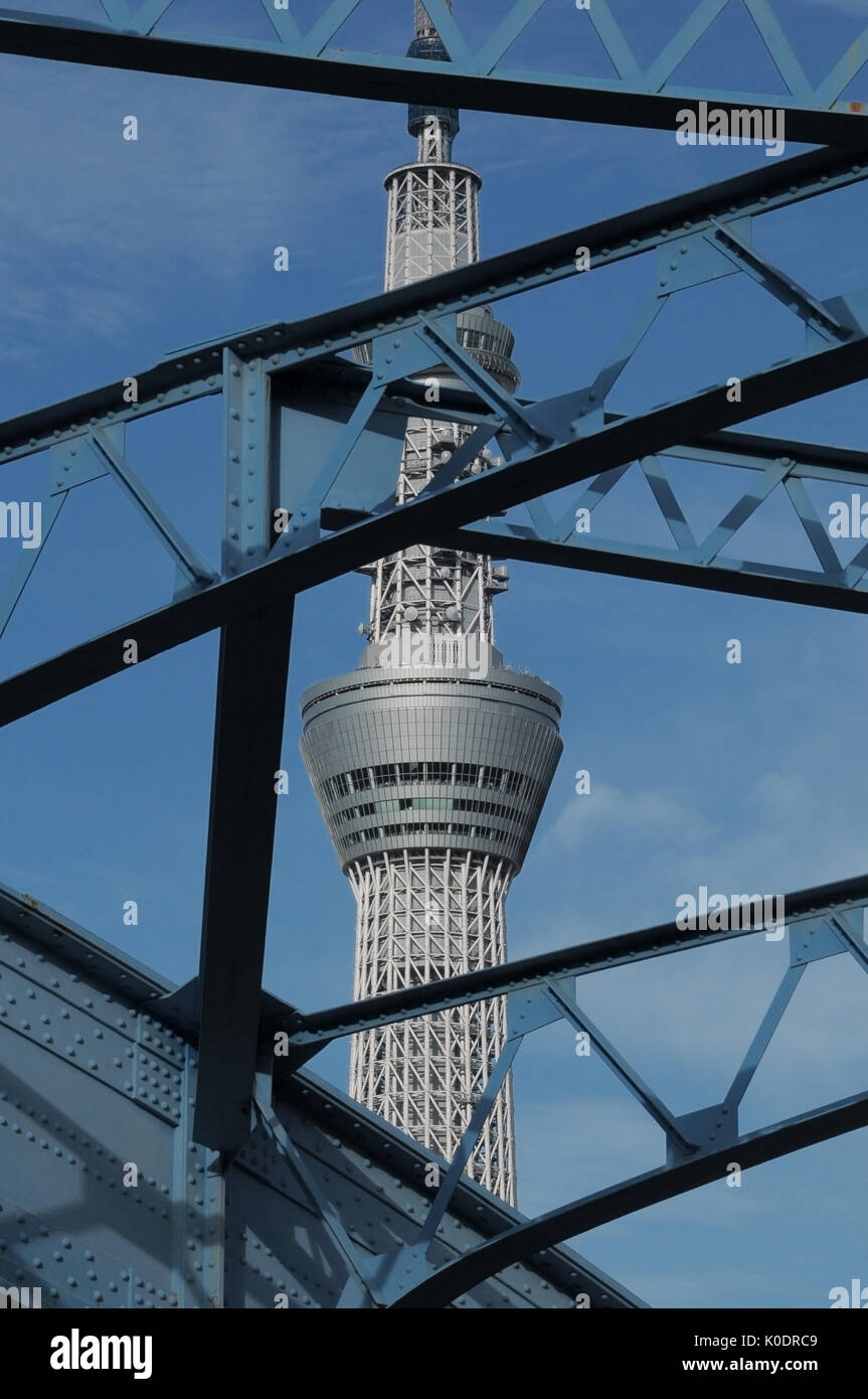 Sky Tree tower in Tokyo Stock Photo - Alamy
