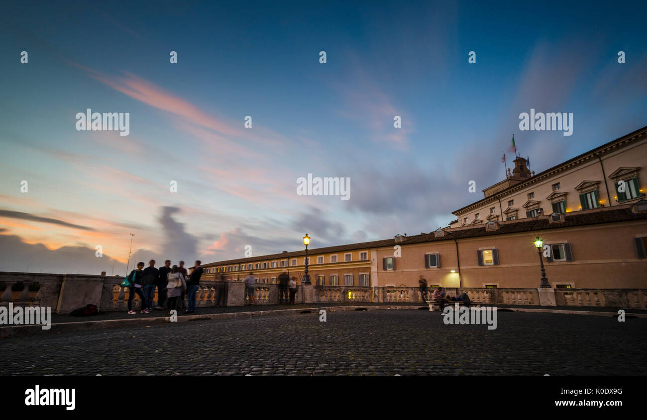 Quirinales square hi-res stock photography and images - Alamy