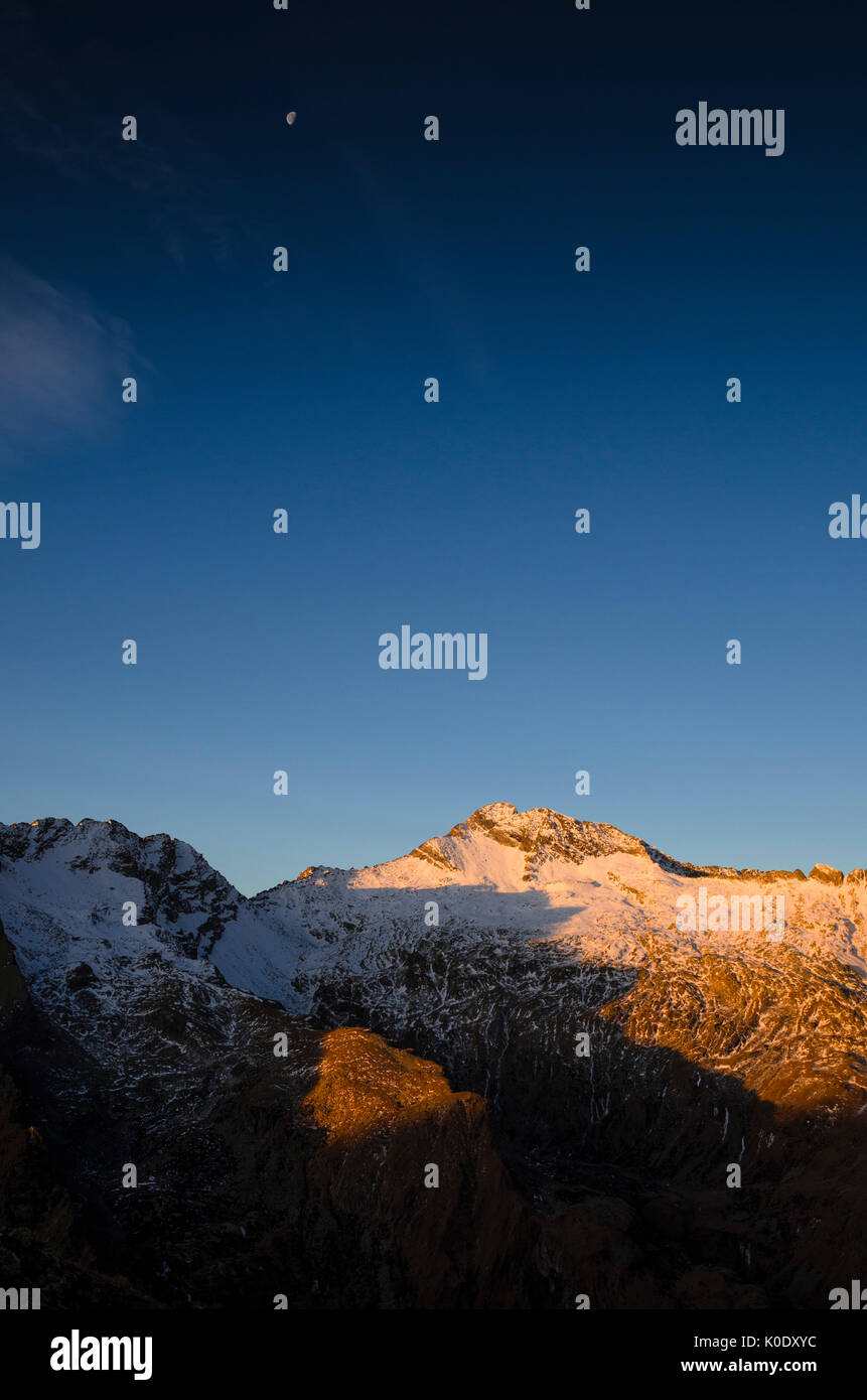 Lavina High Resolution Stock Photography and Images - Alamy