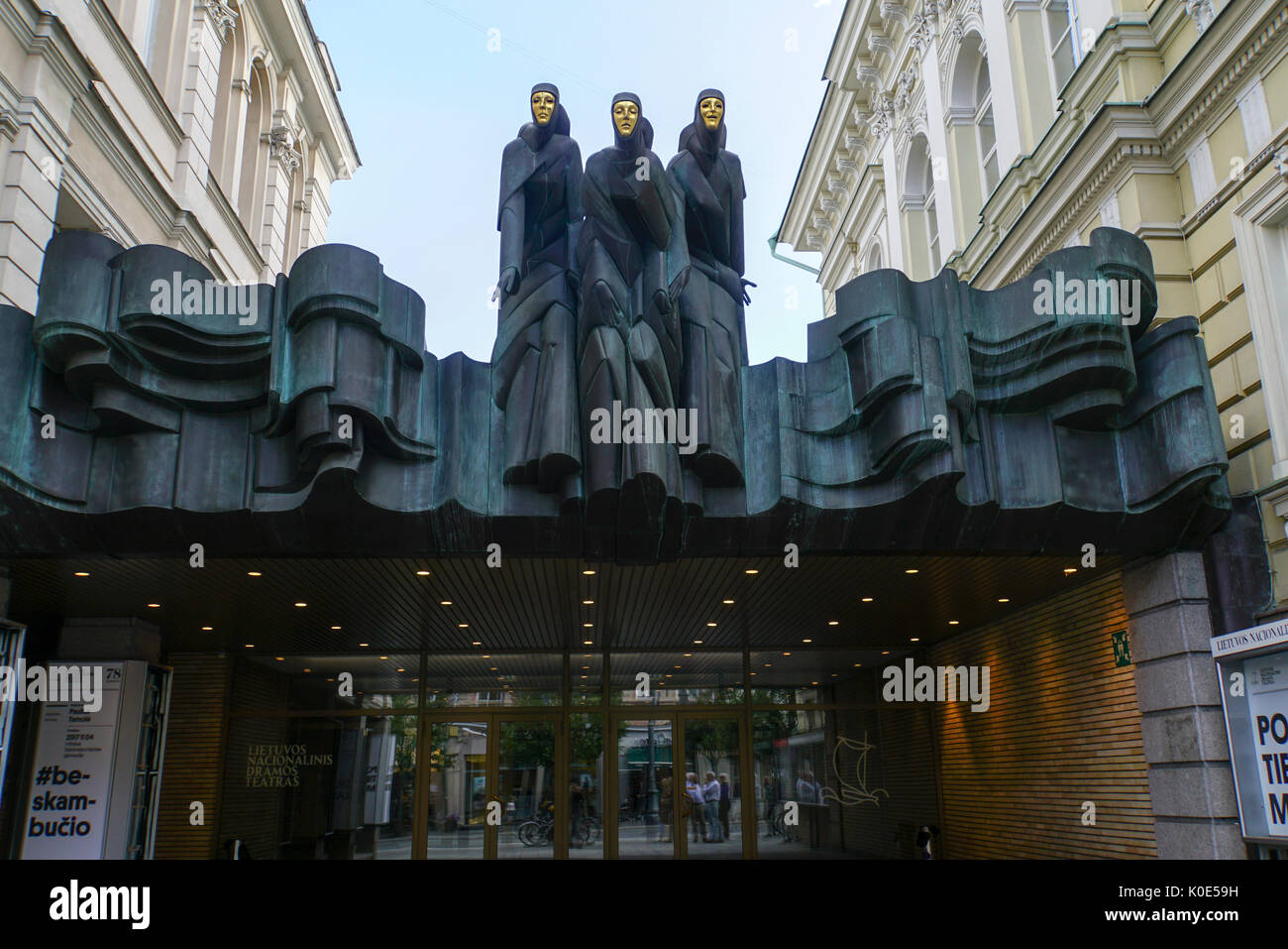 Three Muses sculpture atop Lithuanian National Drama Theater, Vilnius ...