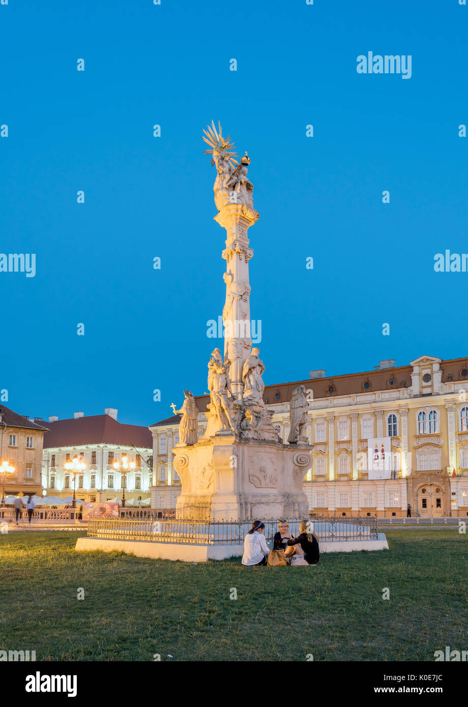 The unity of the column hi-res stock photography and images - Alamy