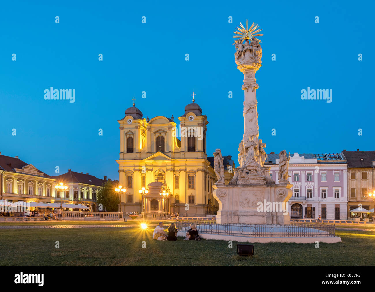 St. George's Cathedral (The Dome) and Holy Trinity Column, Unity Square ...