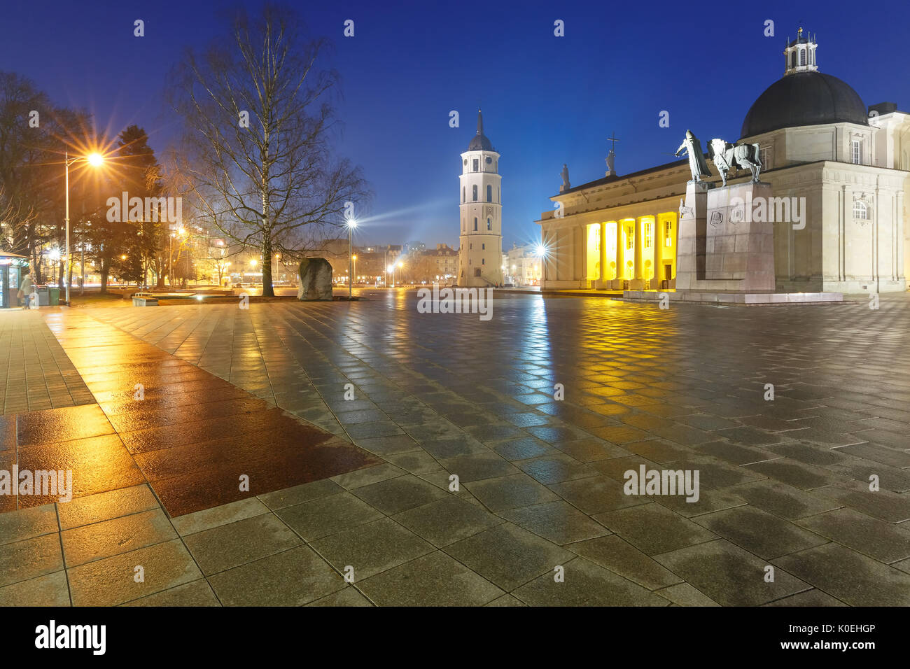 Cathedral square in vilnius lithuania hi-res stock photography and ...