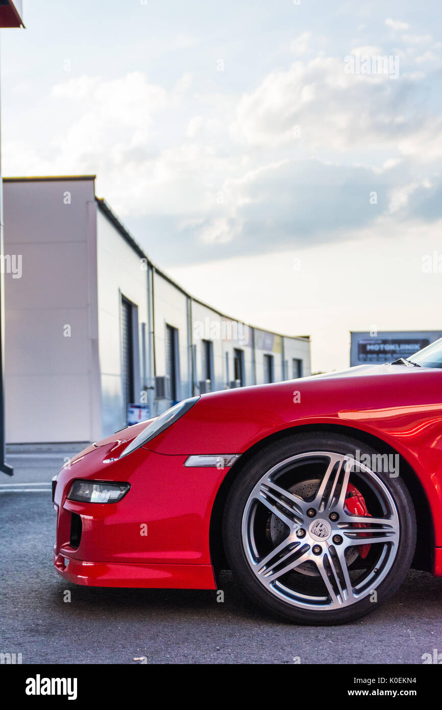 Trackday hi-res stock photography and images - Alamy