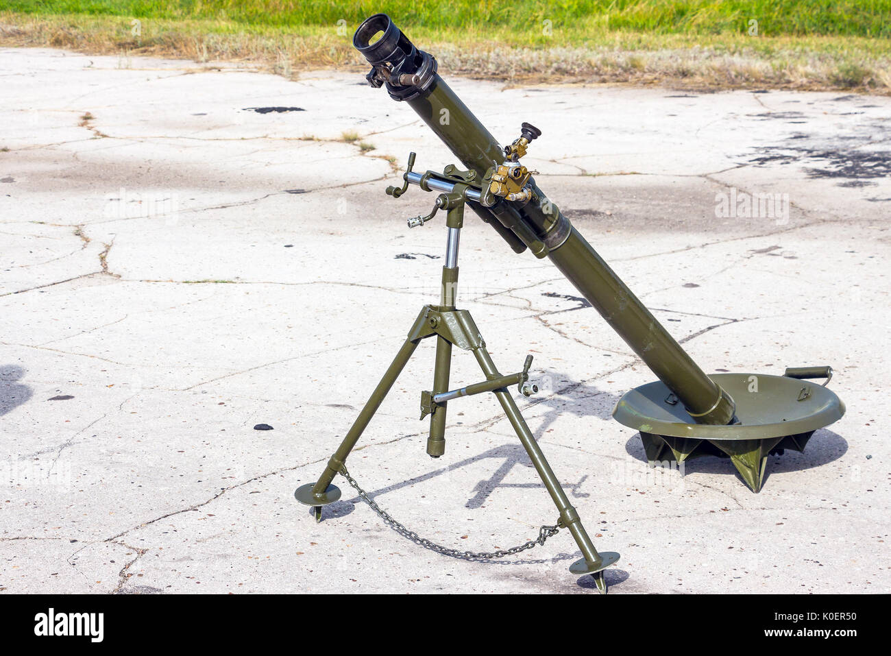Mortar cannon gun Stock Photo - Alamy