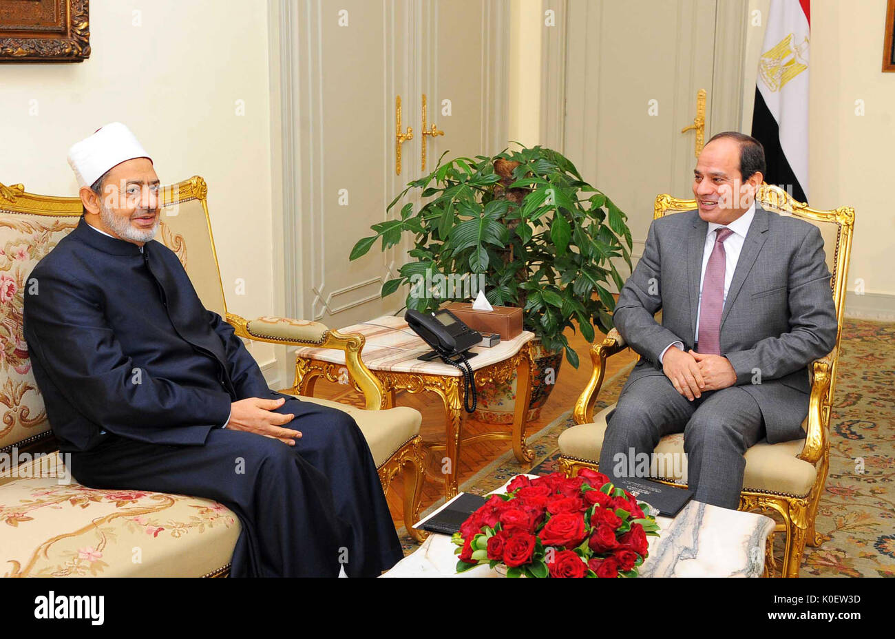 Cairo, Egypt. 22nd Aug, 2017. Egyptian President Abdel Fattah al-Sisi meets with Grand Imam of ...