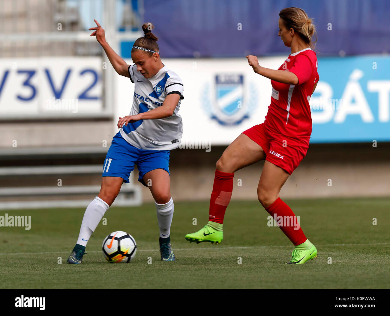 Ambra gjegji hi-res stock photography and images - Alamy