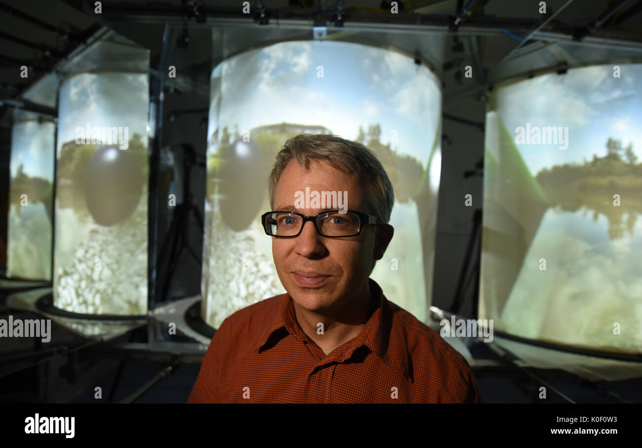 Andrew Straw, one of the lead researchers of the FreemoVR project at ...