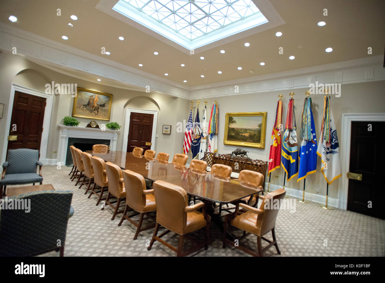 American flag office interior hi-res stock photography and images - Alamy