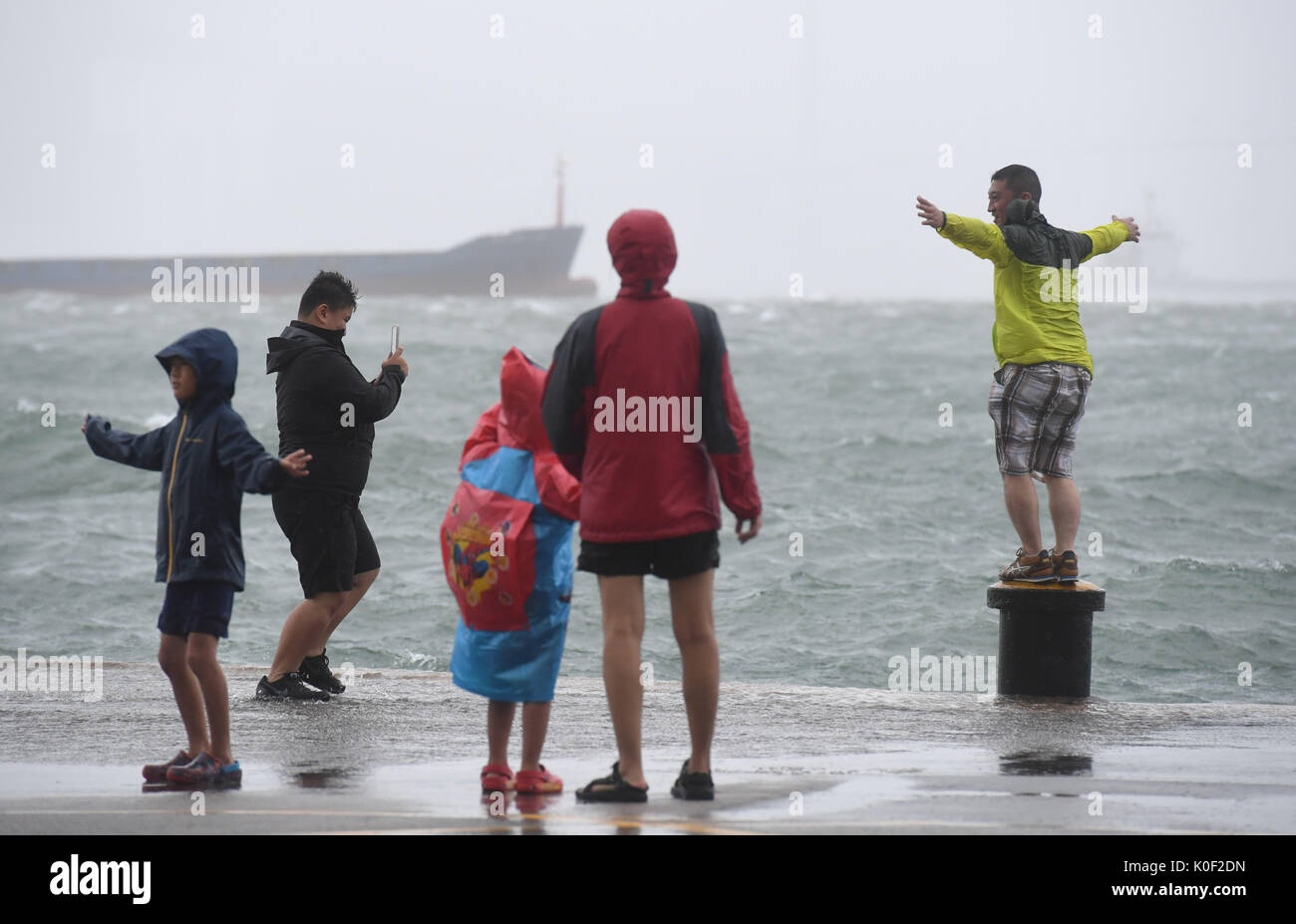 Hurricane signal no 10 hi-res stock photography and images - Alamy