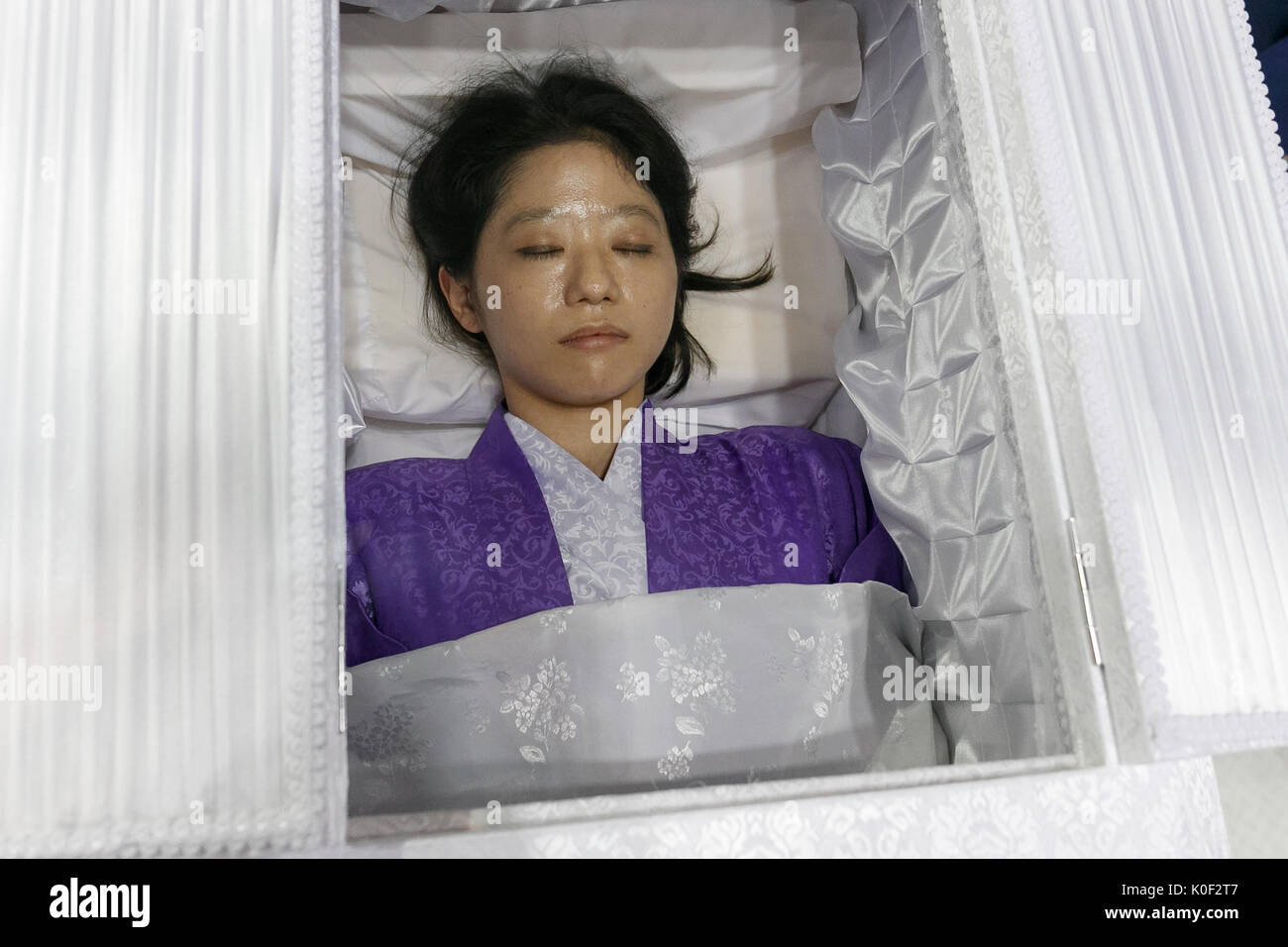 Big coffin and funeral hi-res stock photography and images - Alamy