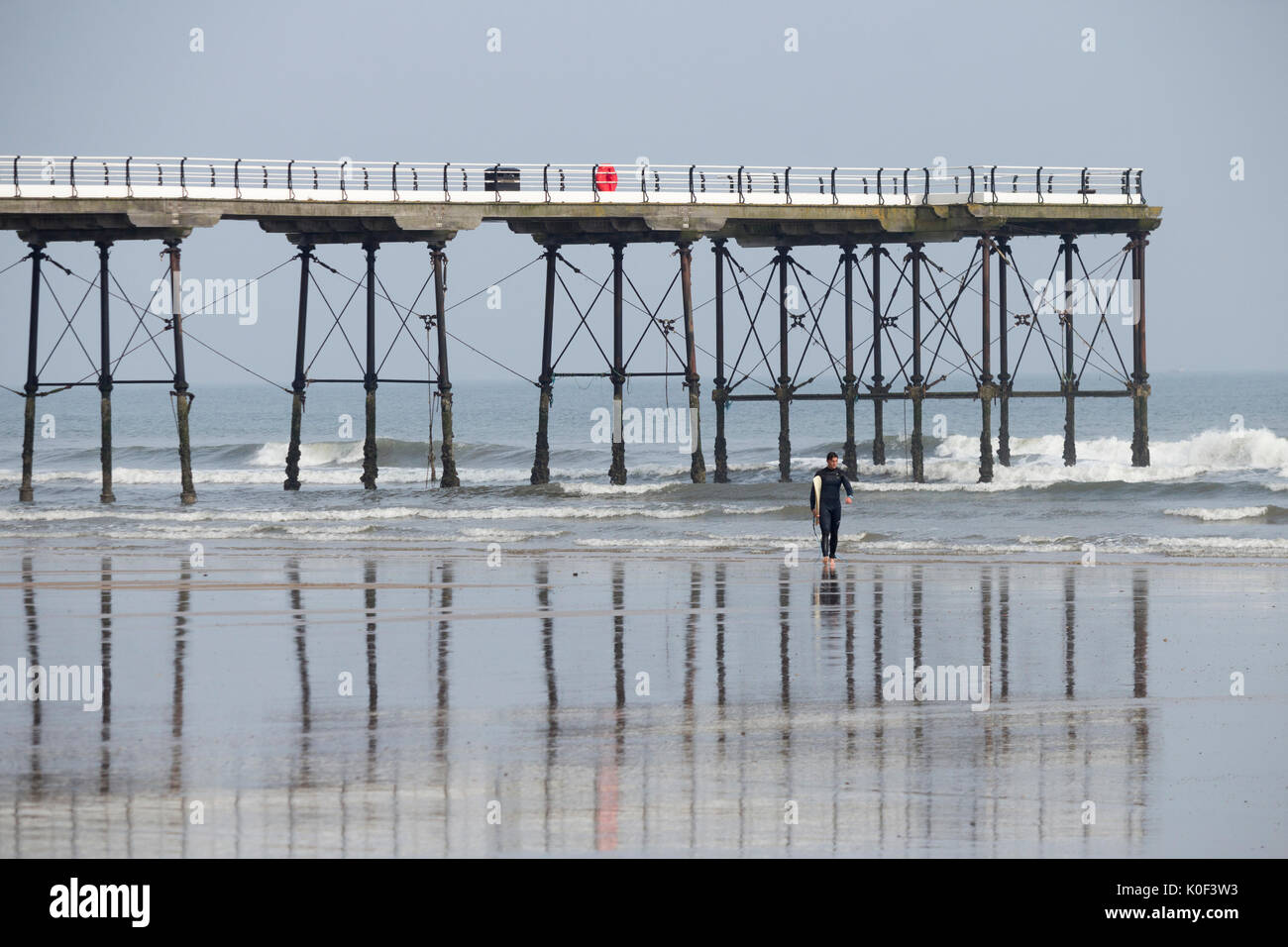 Saltburn pier surfers hi-res stock photography and images - Alamy