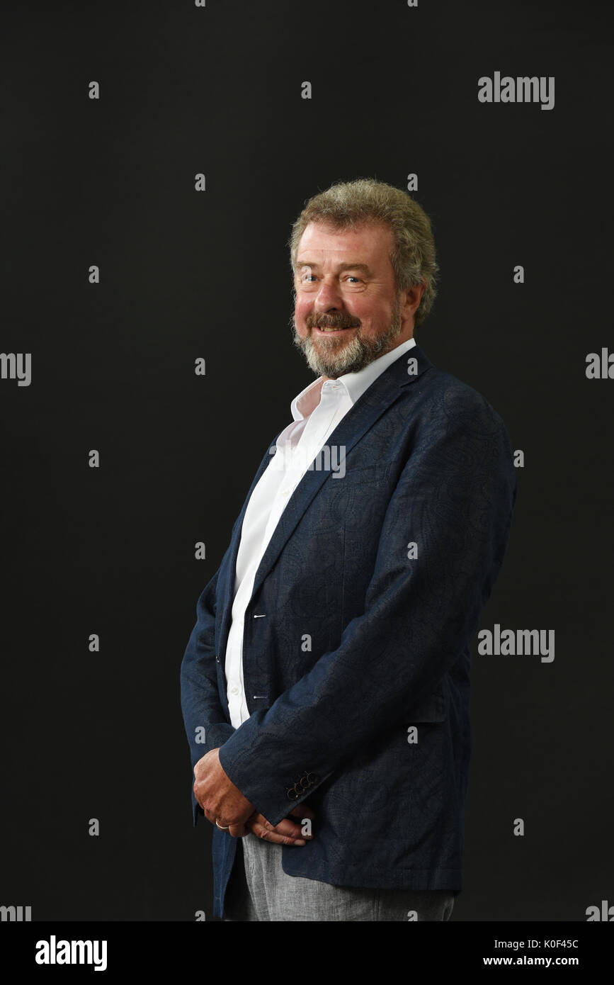 Importance of books hi-res stock photography and images - Alamy