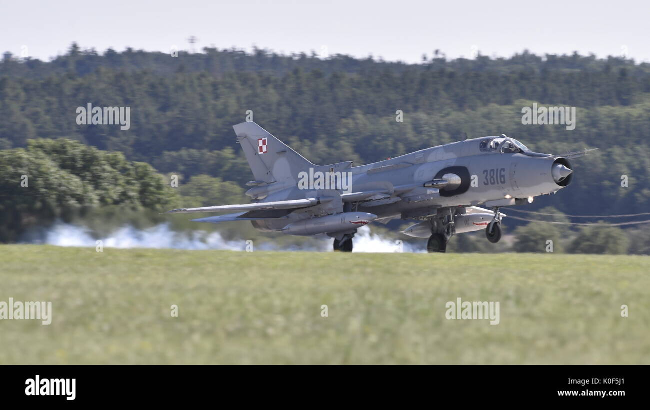 Ample strike 2017 hi-res stock photography and images - Alamy