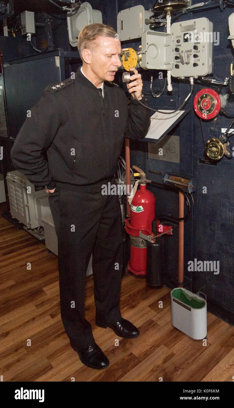 Inside destroyer ship hi-res stock photography and images - Alamy