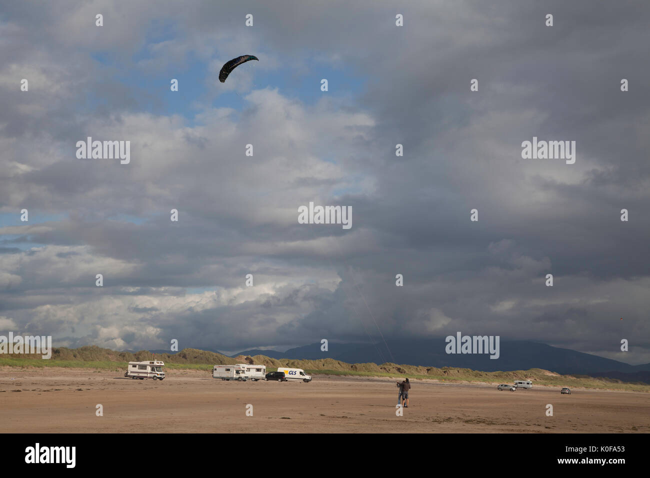Flying in ireland hi-res stock photography and images - Alamy
