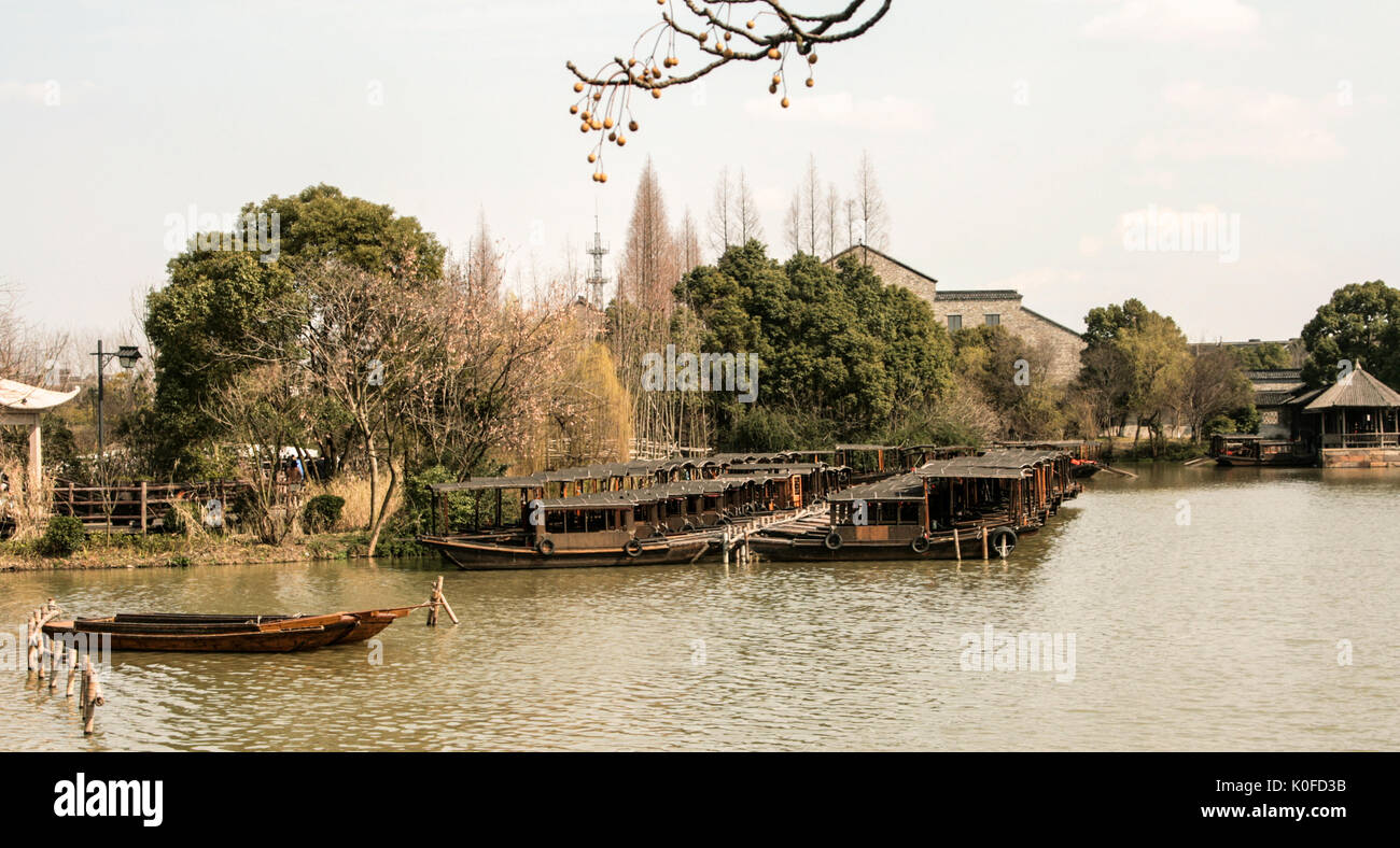 Traditional chinese harbour Stock Photo - Alamy