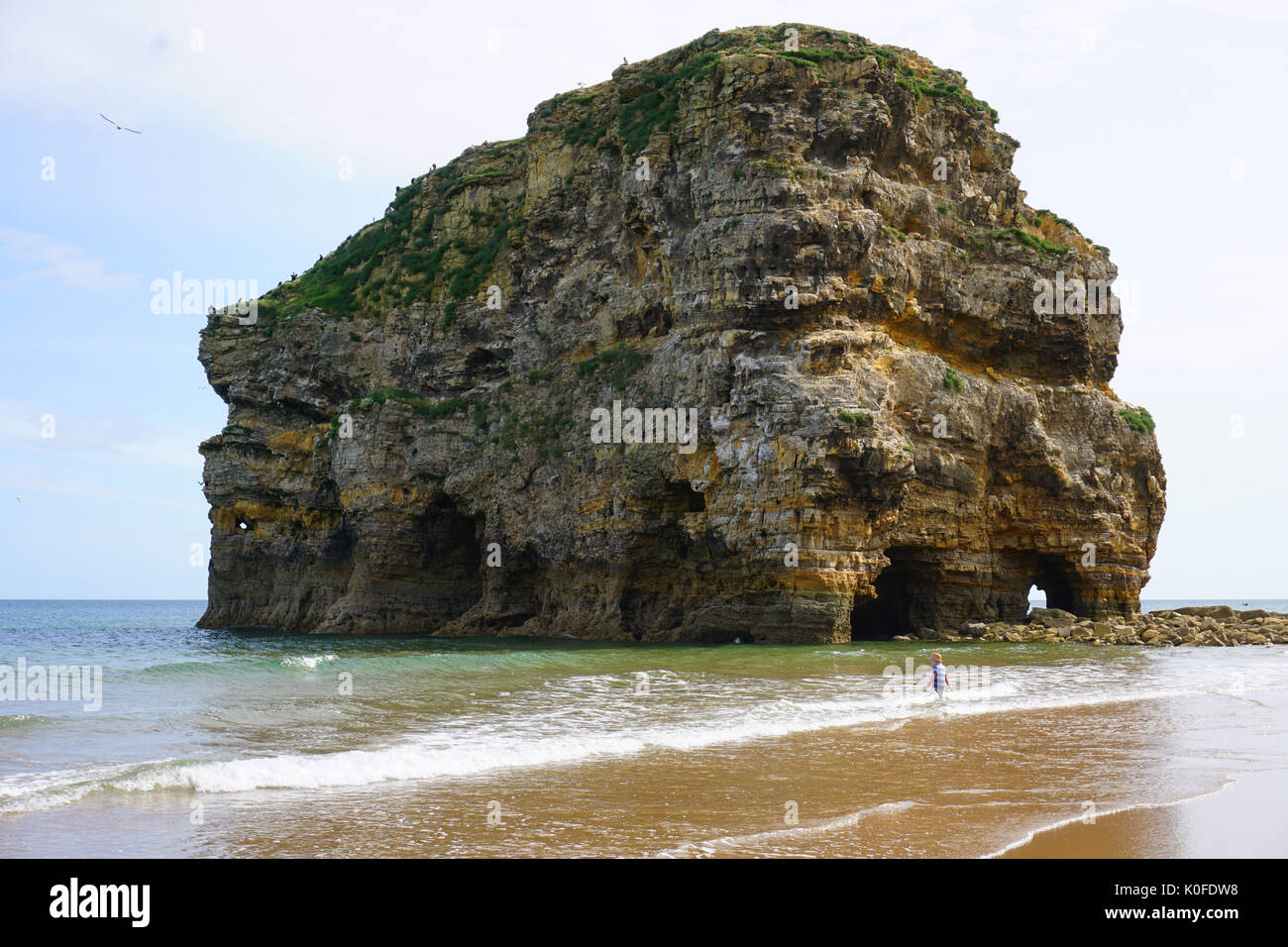 Marsden grotto and south shields hi-res stock photography and images ...