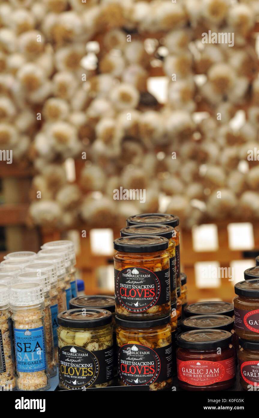 garlic fresh and garlic products at the garlic festival on the isle of ...