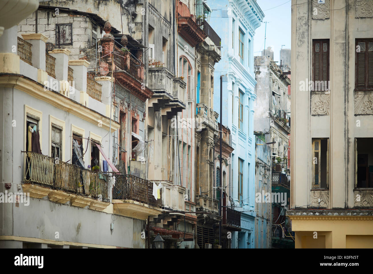 Grand cuban architecture hi-res stock photography and images - Alamy