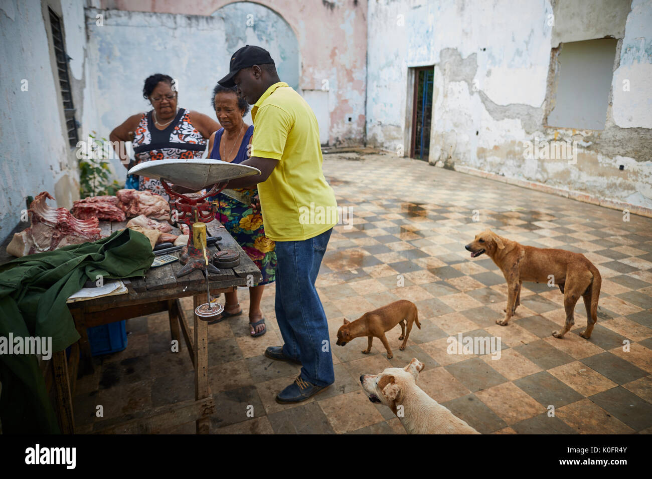 Cuban meat market hi-res stock photography and images - Alamy
