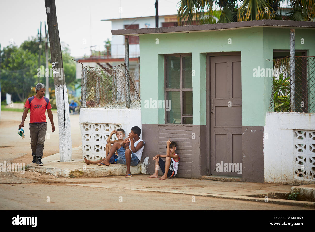 Cuban boys hi-res stock photography and images - Alamy