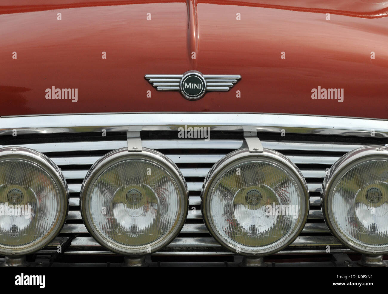 mini owners clubs cars fans of the mini at a meet or festival on the ...