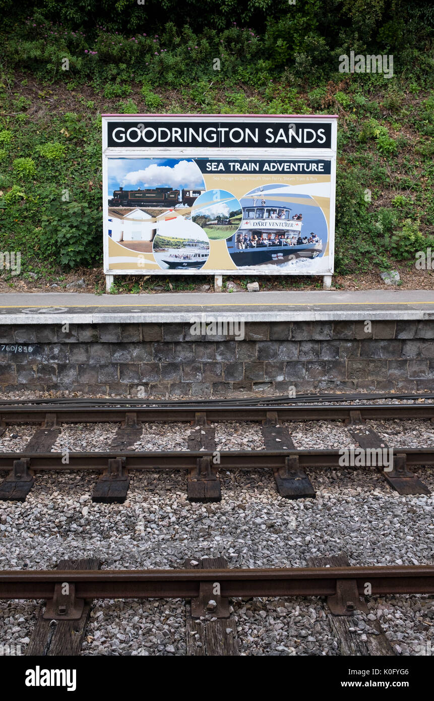 Goodrington sands railway station hi-res stock photography and images ...