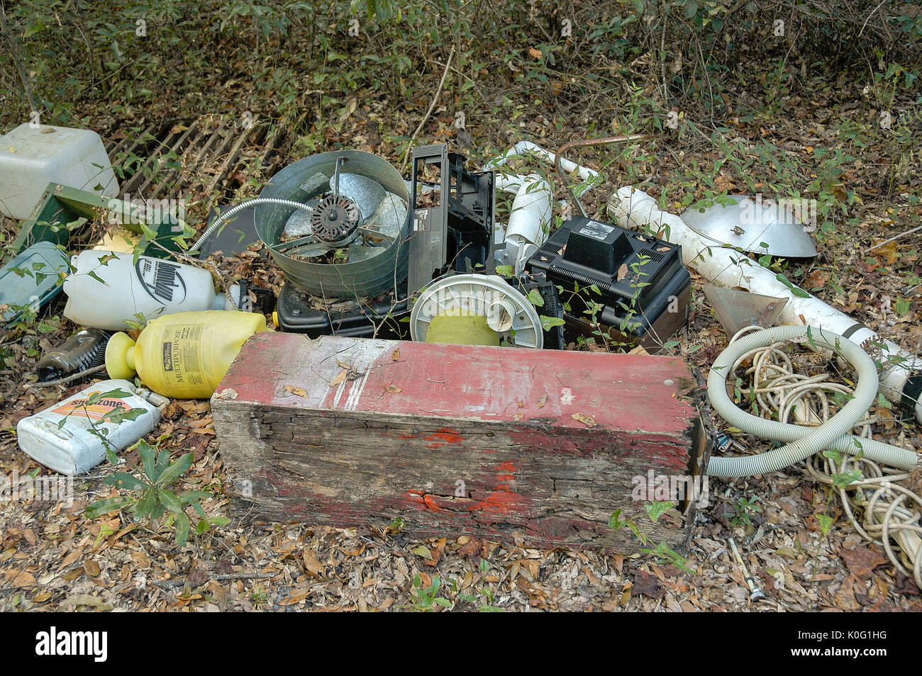 Throwaway culture concept High Resolution Stock Photography and Images ...