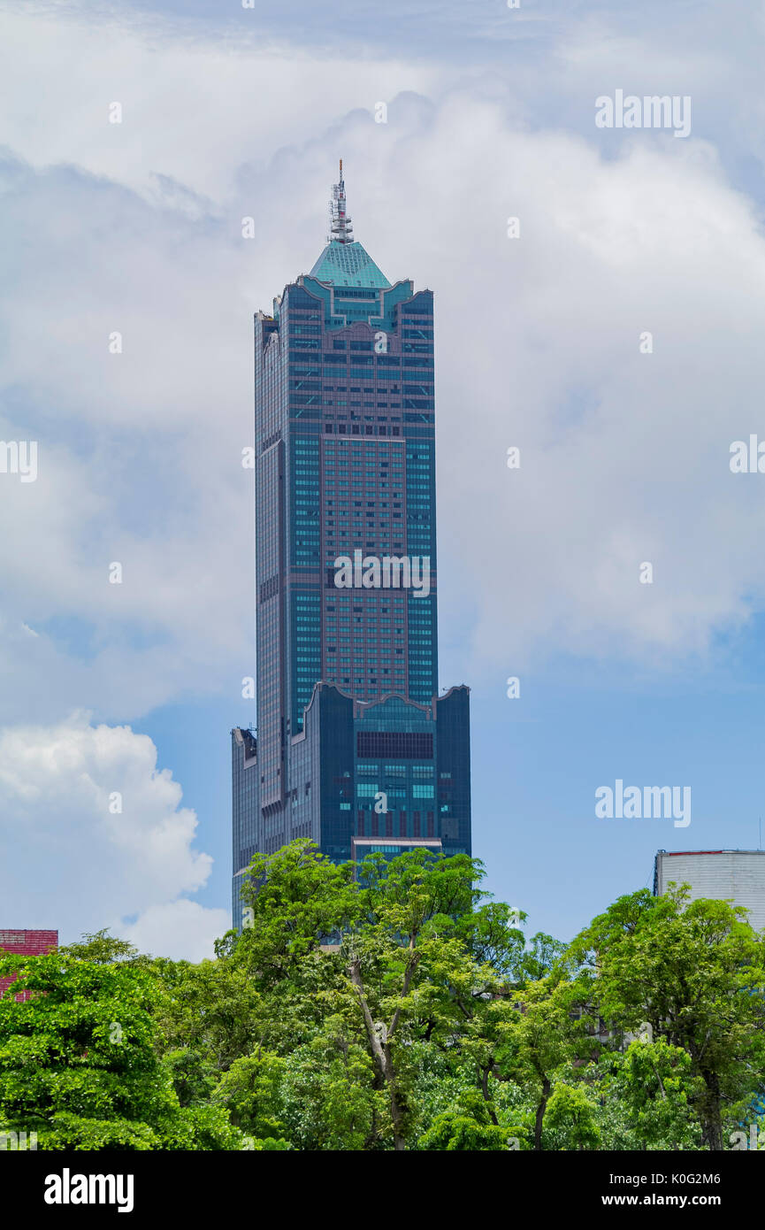 85 sky tower taiwan hi-res stock photography and images - Alamy