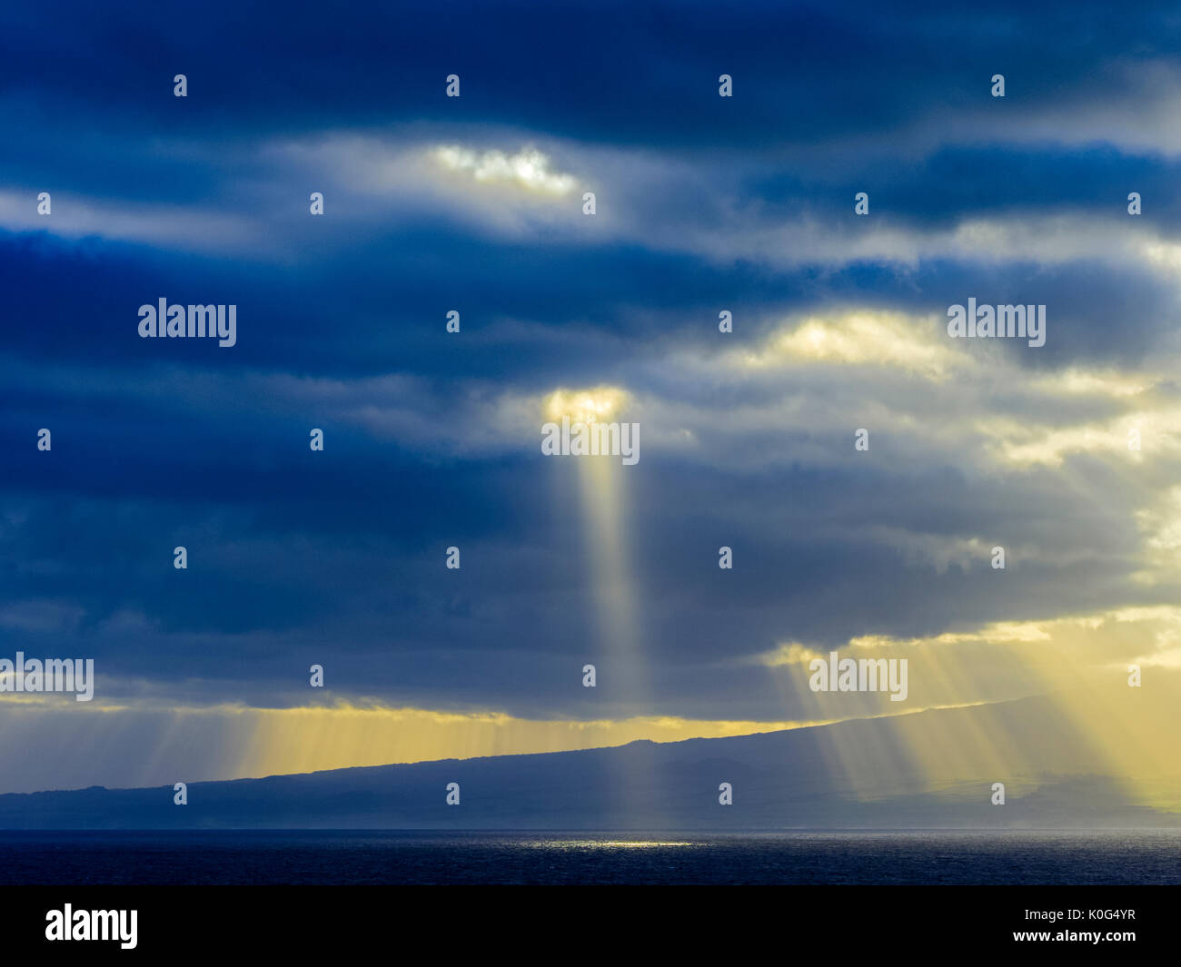 Sunrise dawn view west maui hi-res stock photography and images - Alamy