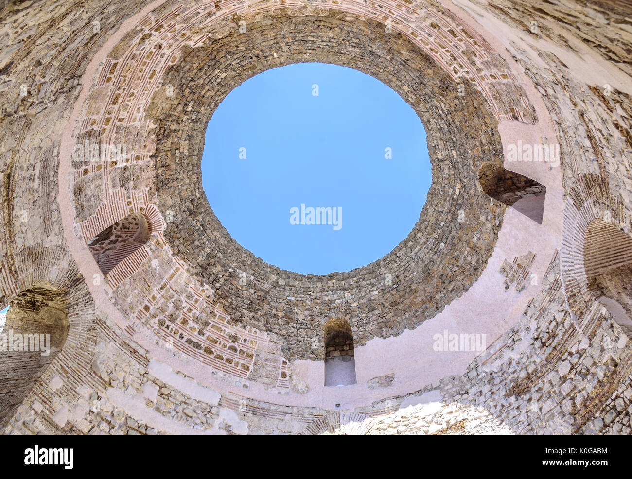 Open roof dome hi-res stock photography and images - Alamy