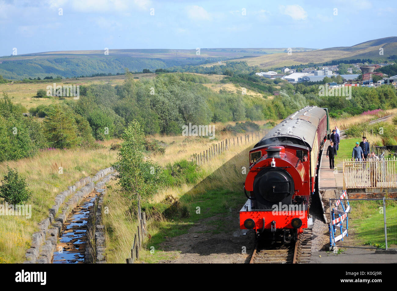 "MECH NAVVIES LTD 71515" at Whistle Inn with the 16:30 service from ...