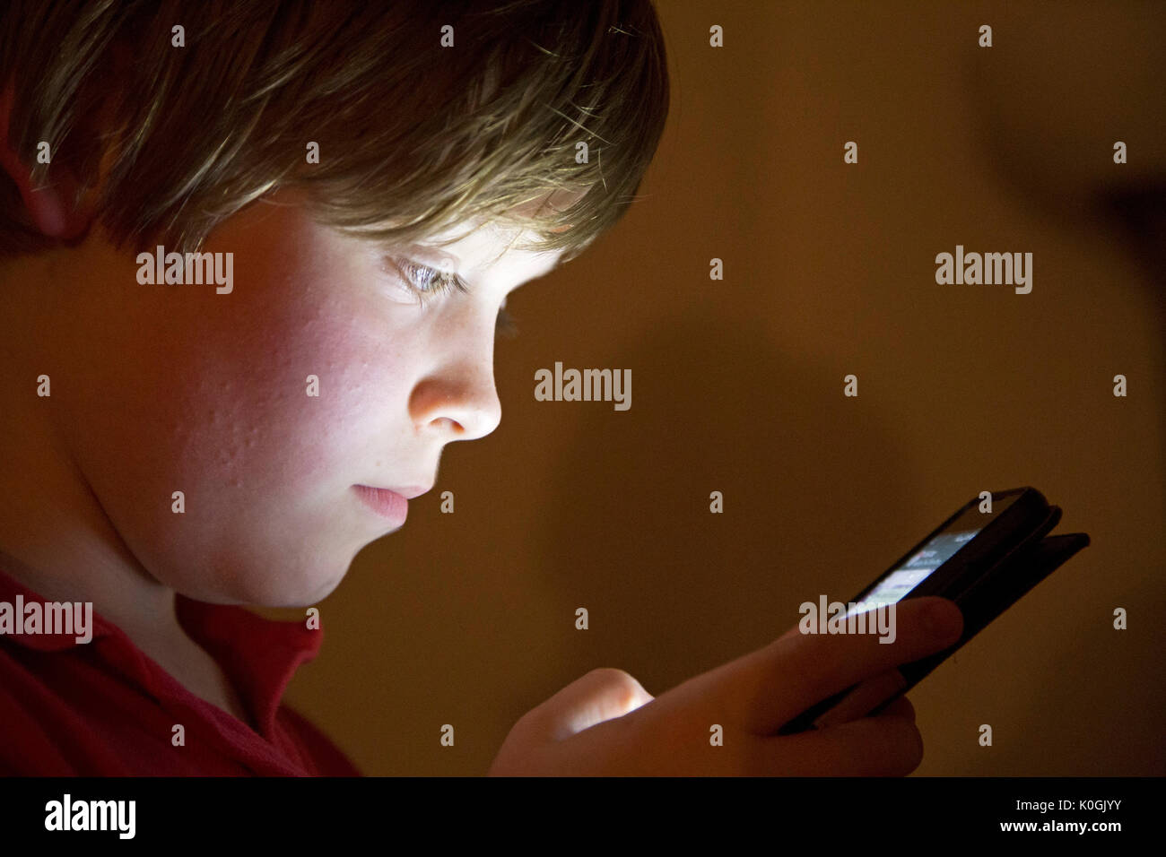 boy with smartphone Stock Photo - Alamy