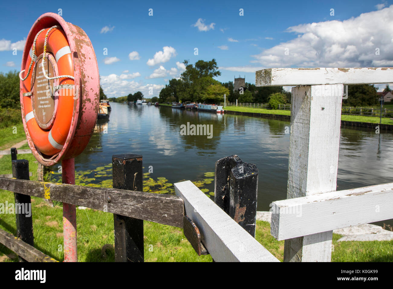 Patch swing bridge hi-res stock photography and images - Alamy