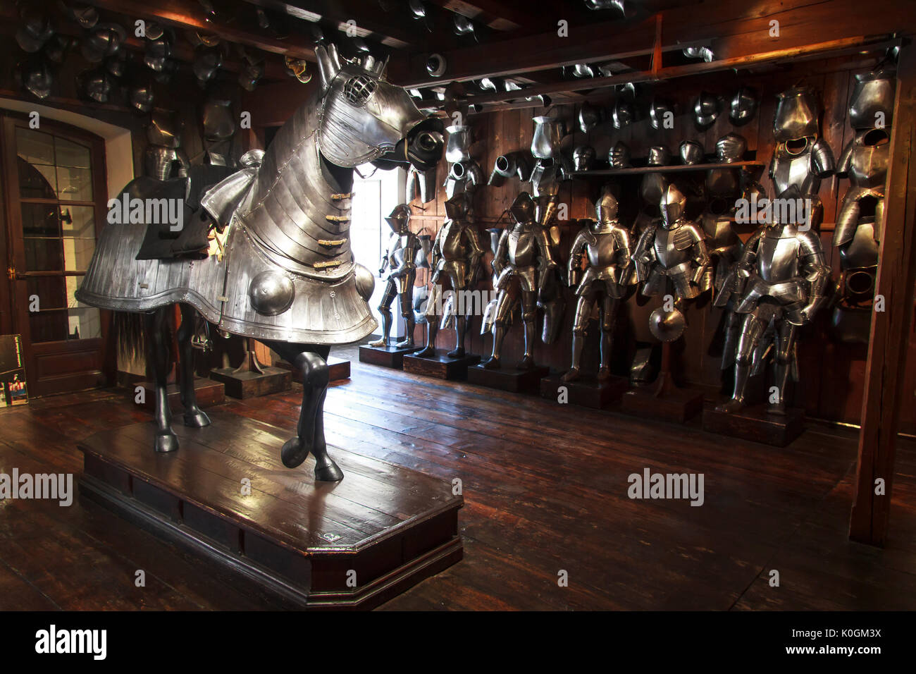 Medieval armoury hi-res stock photography and images - Alamy
