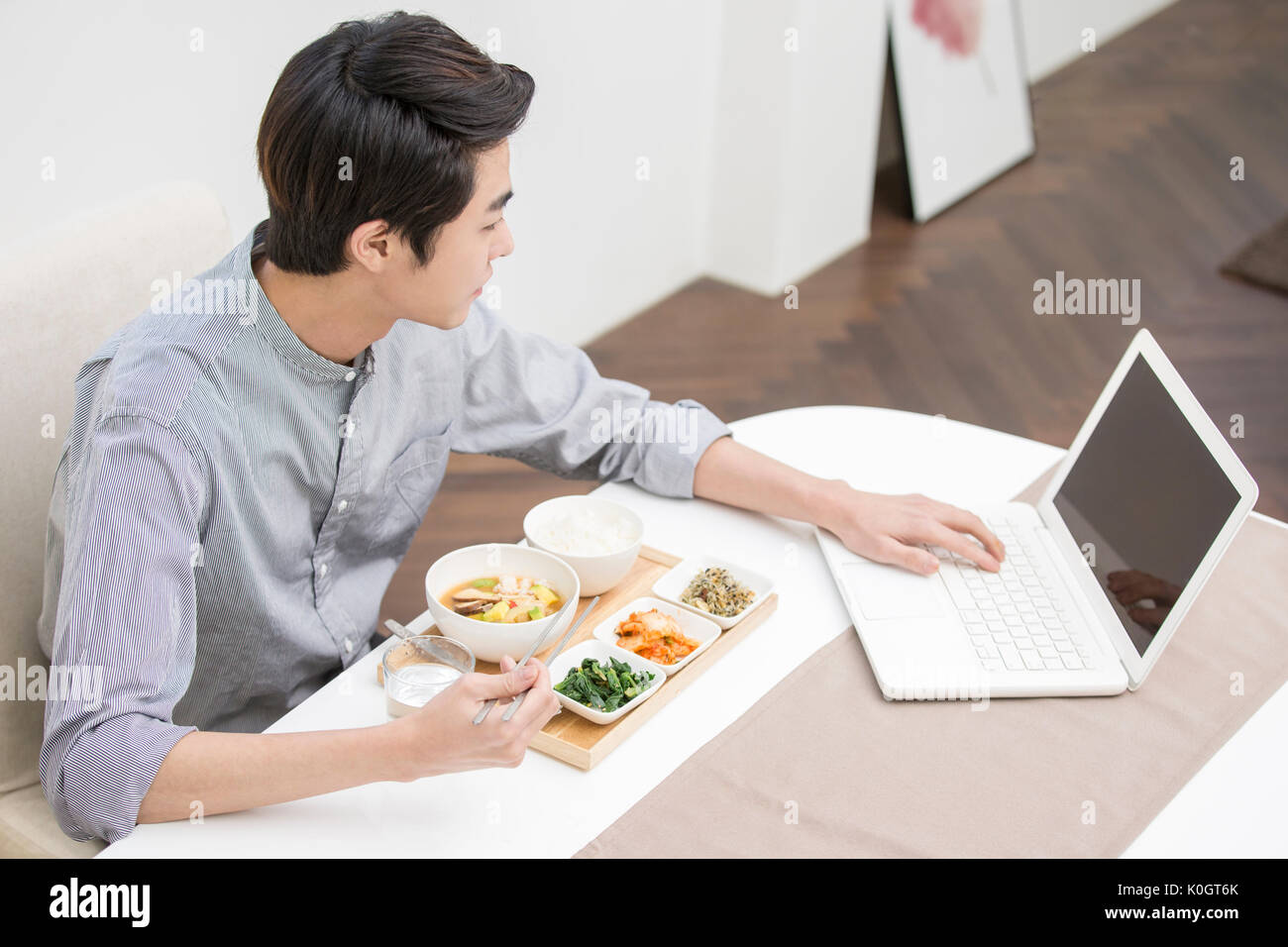 Man having meal hi-res stock photography and images - Alamy