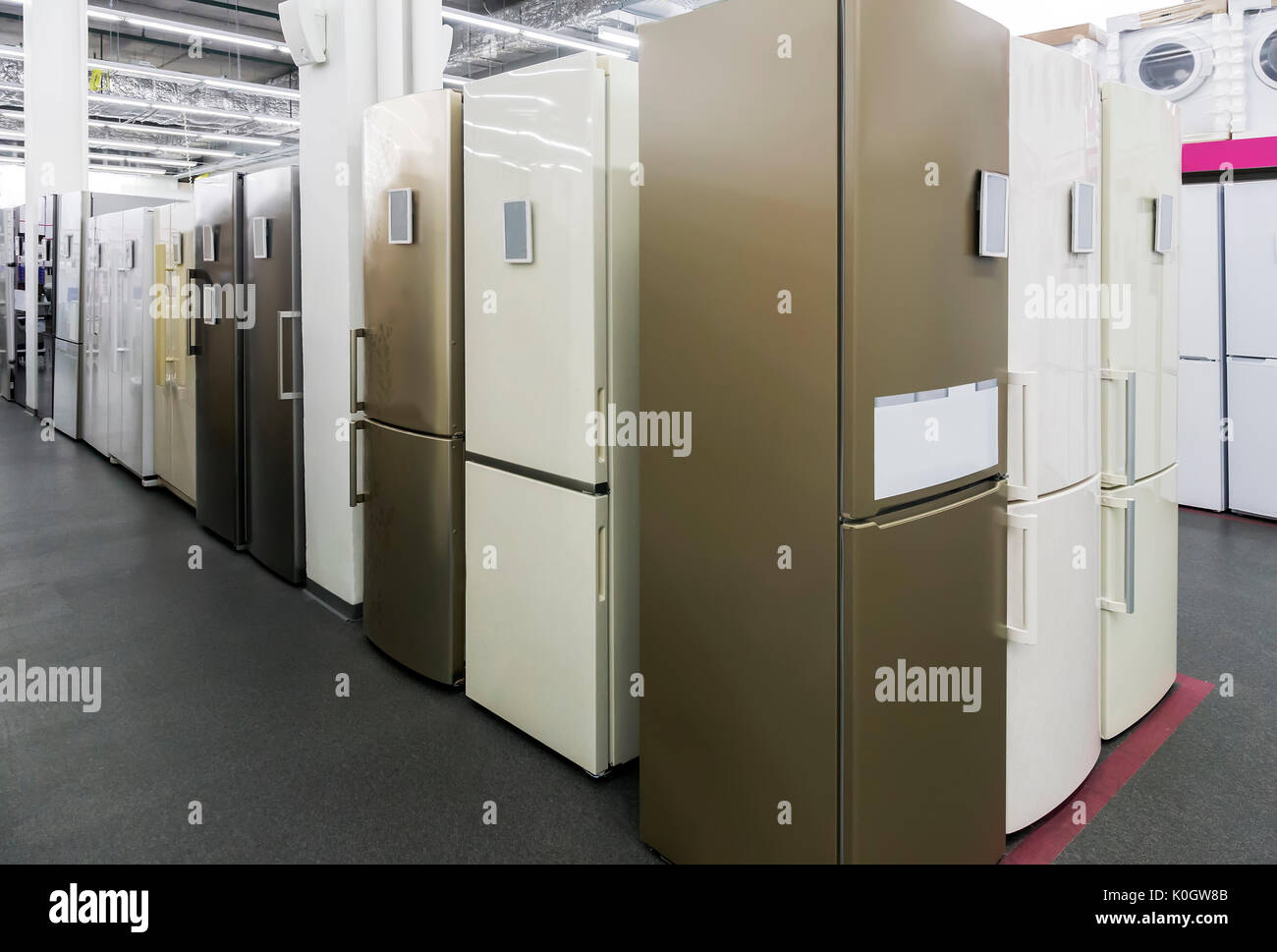 Refrigerators for sale at a store hi-res stock photography and images ...